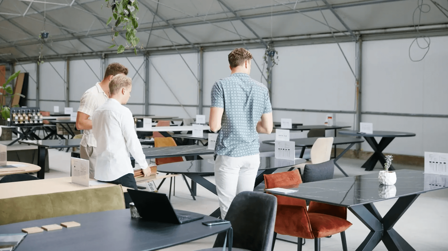 Visiting a showroom? This is the ultimate preparation! – Kas20